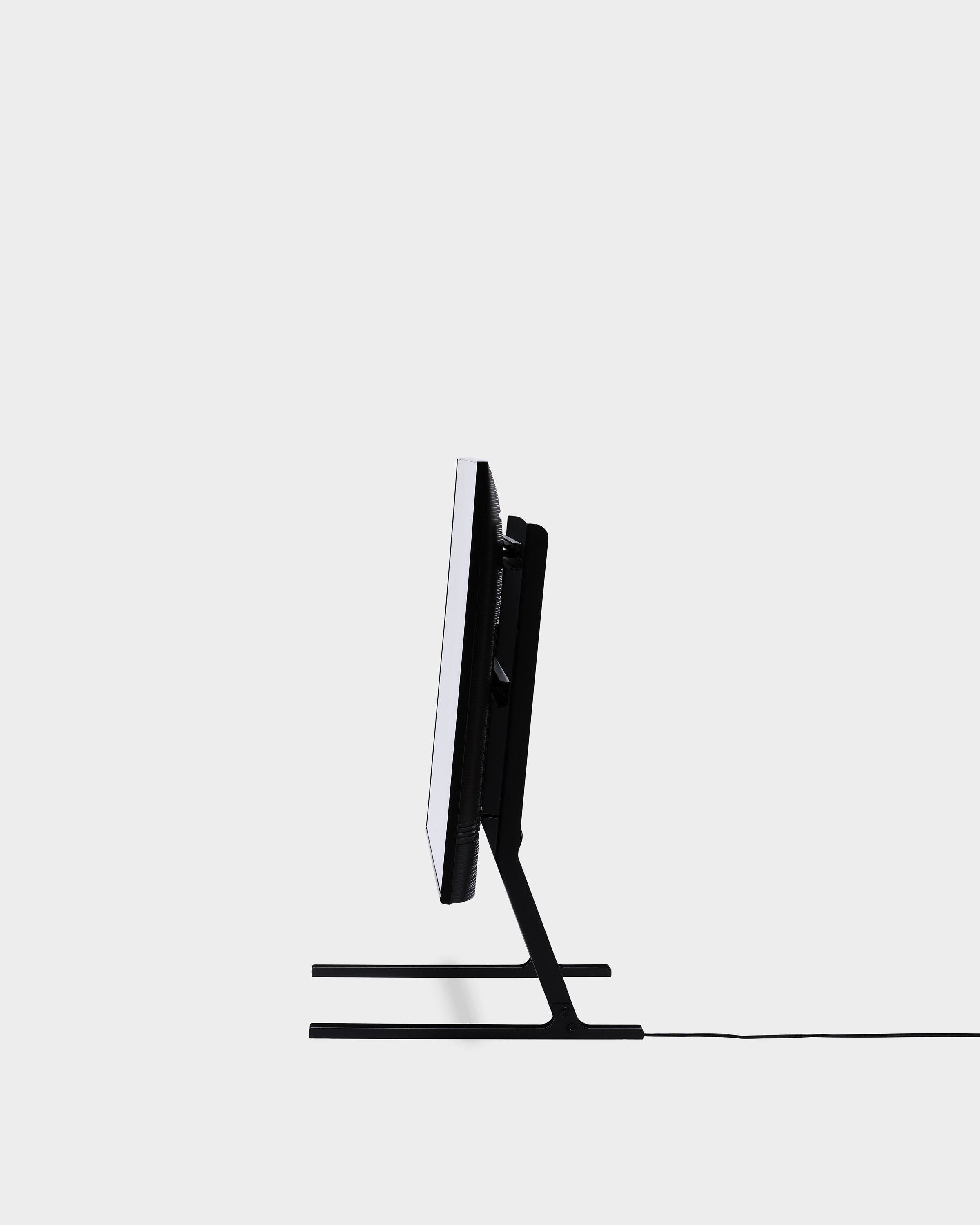 Bendy Low Stand - Charcoal – Pedestal ES